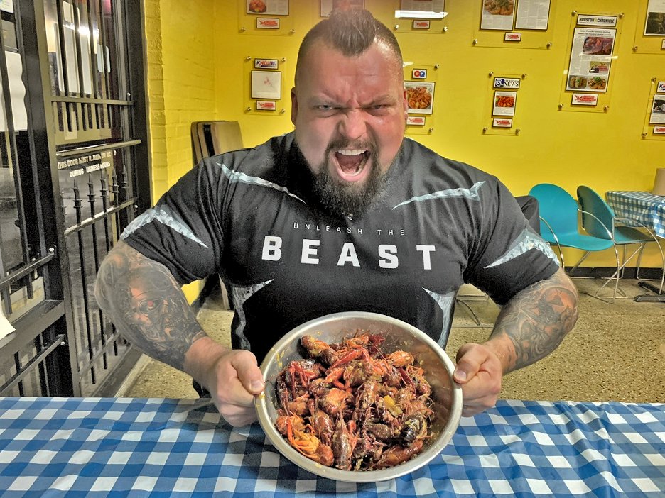 Eddie Eats America (2019) | ČSFD.cz