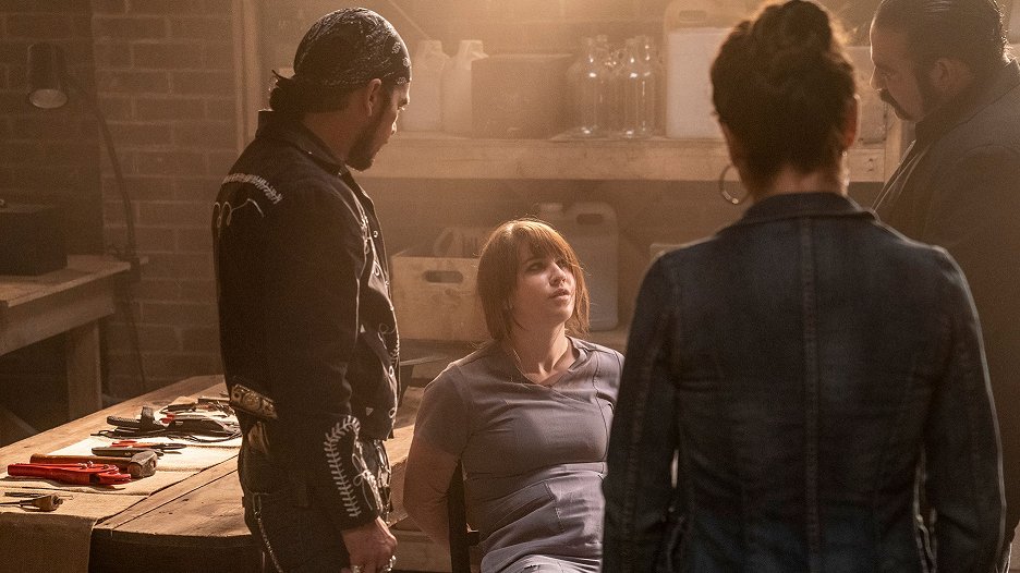 Královna jihu - Diosa De La Guerra (S04E12) (2019) | ČSFD.cz