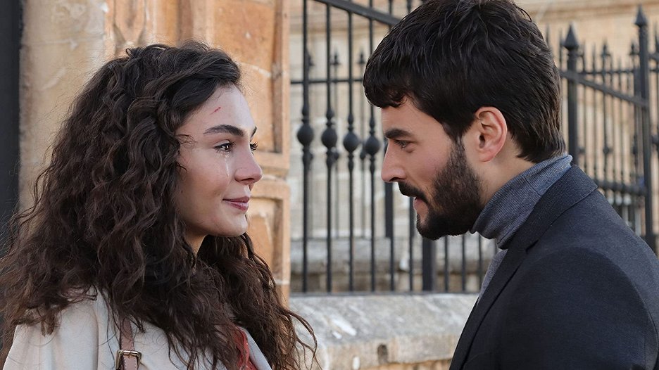 Hercai - Episode 26 (S02E26) (2020) | ČSFD.cz