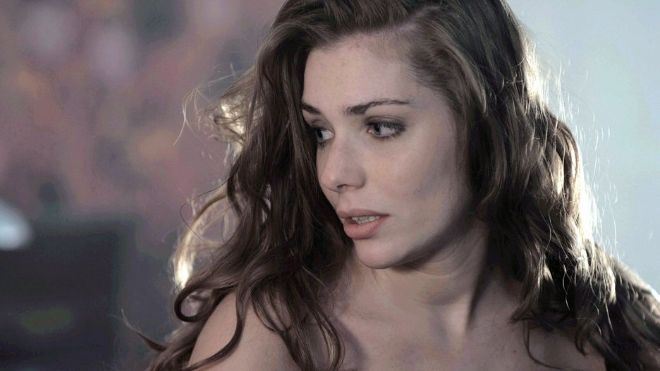 Sári Herrer | ČSFD.cz