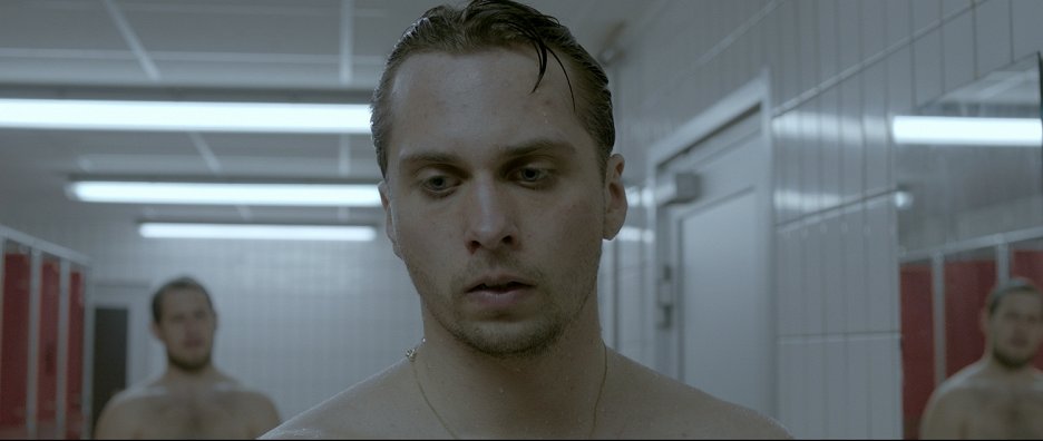 Shower (2012) | ČSFD.cz