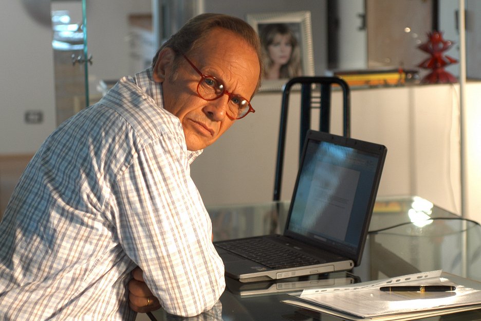 Le tre rose di Eva - Episode 5 (S01E05) (2012) | ČSFD.cz