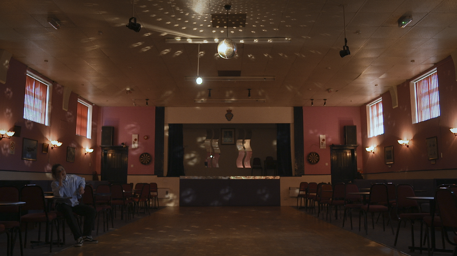 Welcome to a Bright White Limbo (2019) | ČSFD.cz