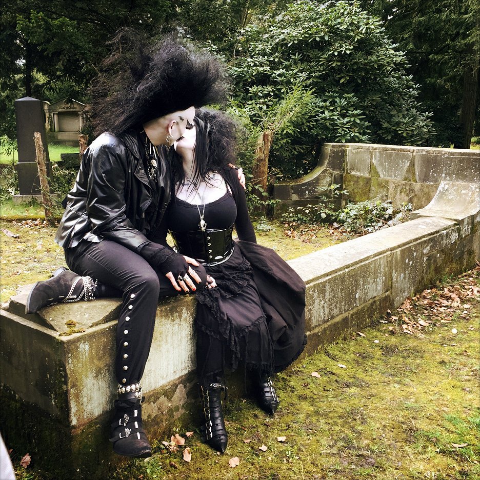 Meine dunkle Seite - Leben in der Gothic-Szene (2016) | ČSFD.cz
