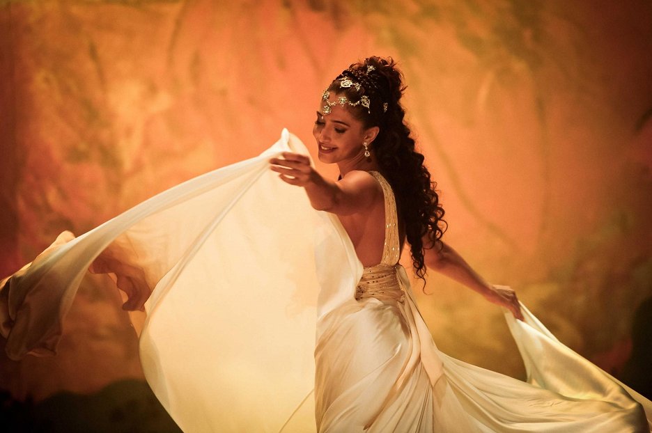 Lado a Lado (2012) | ČSFD.cz