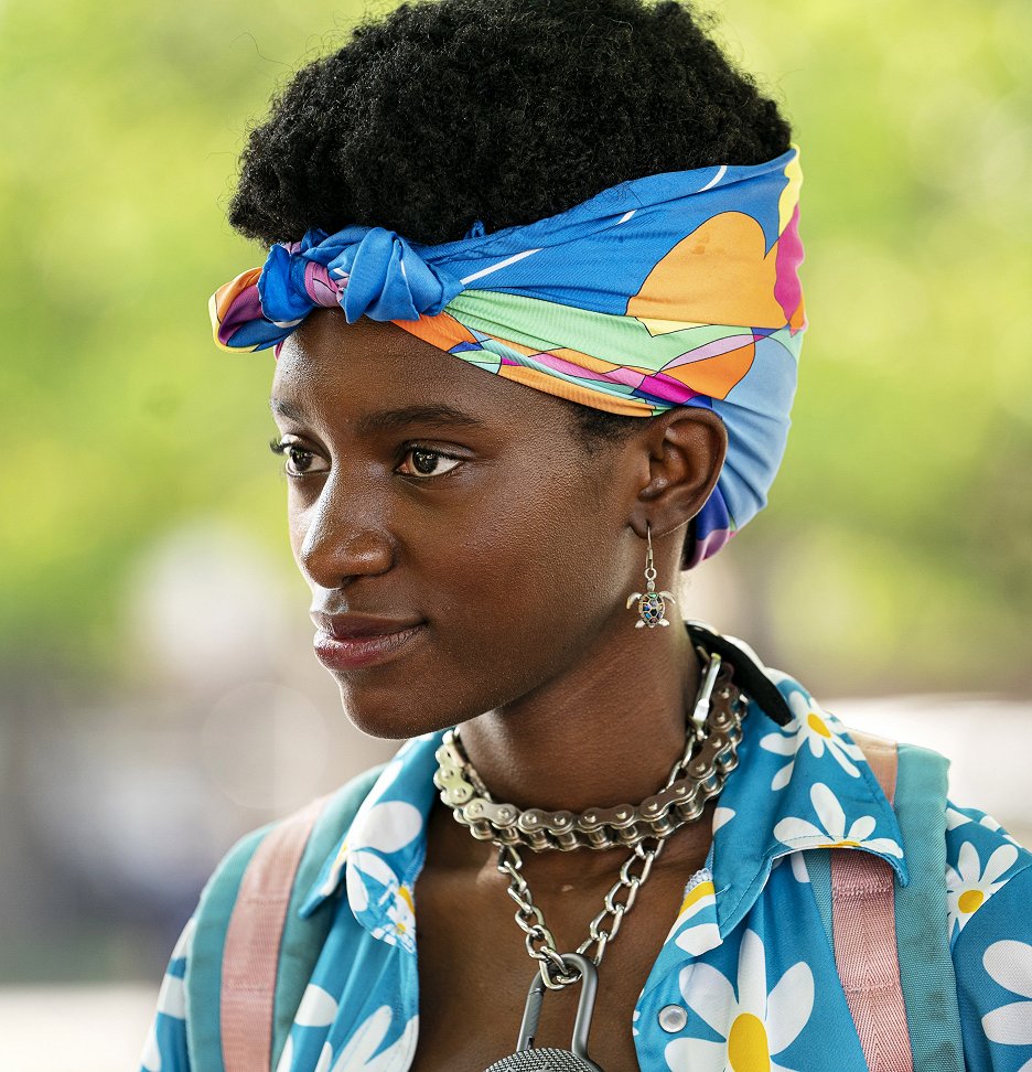 Betty - Perstephanie (S01E05) (2020) | ČSFD.cz