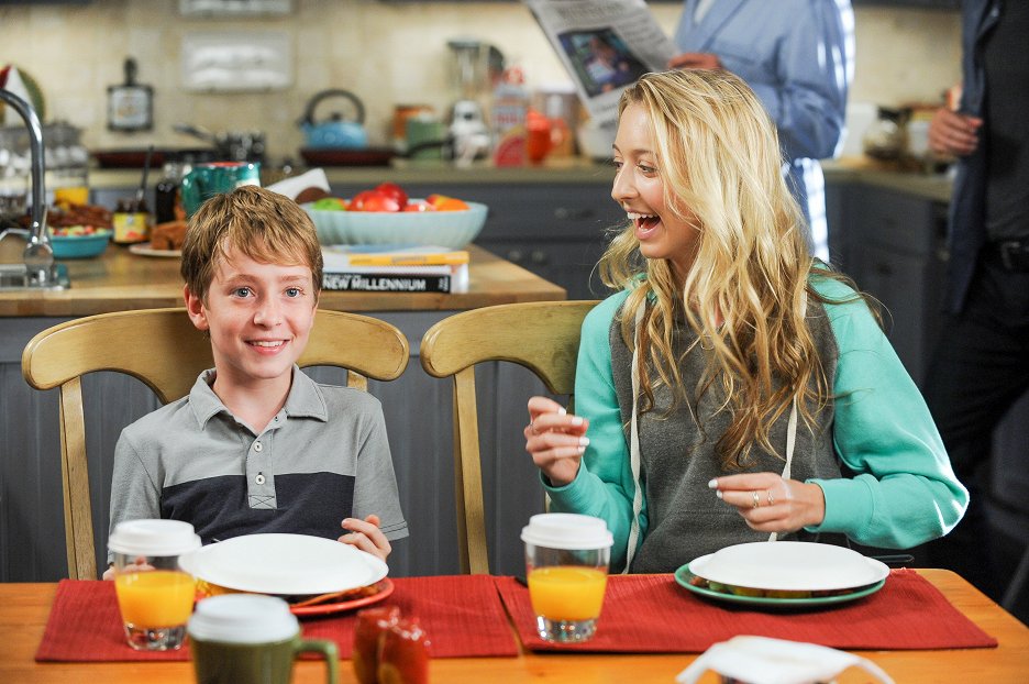 The Grinder - The Curious Disappearance of Mr. Donovan (E03) (2015 ...