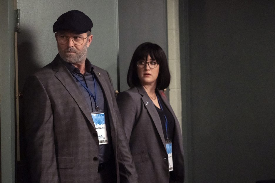 Mrtvý bod - We Didn't Start the Fire (S05E02) (2020) | ČSFD.cz