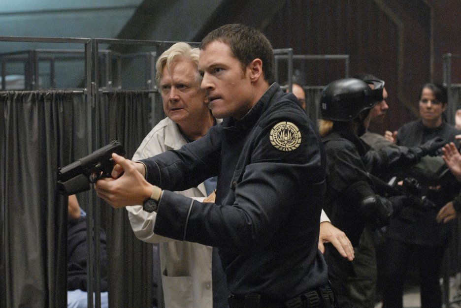 Battlestar Galactica - Paní Kingová (S03E14) (2007) | Galerie - Z ...