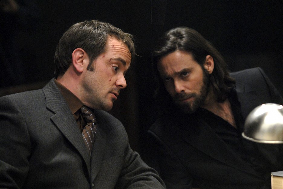 Battlestar Galactica - Na rozcestí, část první (S03E19) (2007) | ČSFD.cz