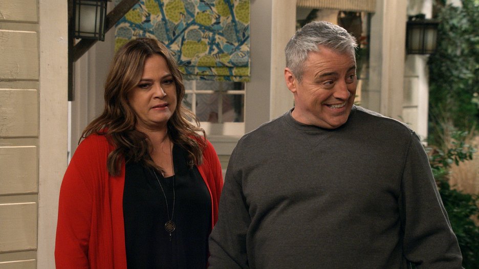 Man with a Plan - Happy Ann-RV-sary (S04E13) (2020) | ČSFD.cz