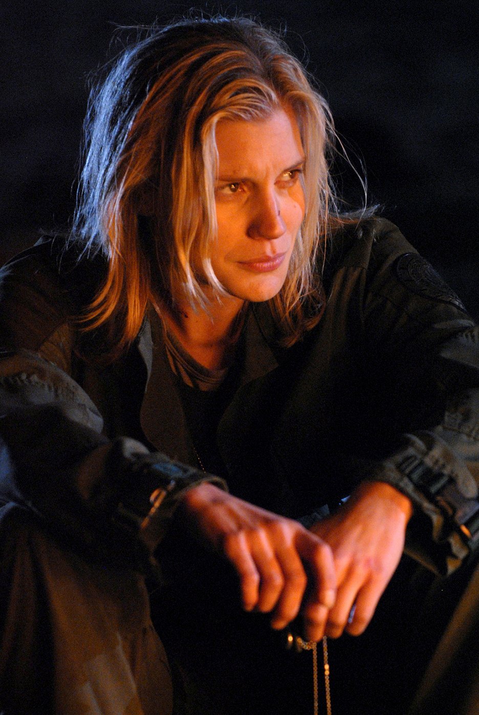 Battlestar Galactica - Tak mě někdy napadá (S04E11) (2009) | ČSFD.cz