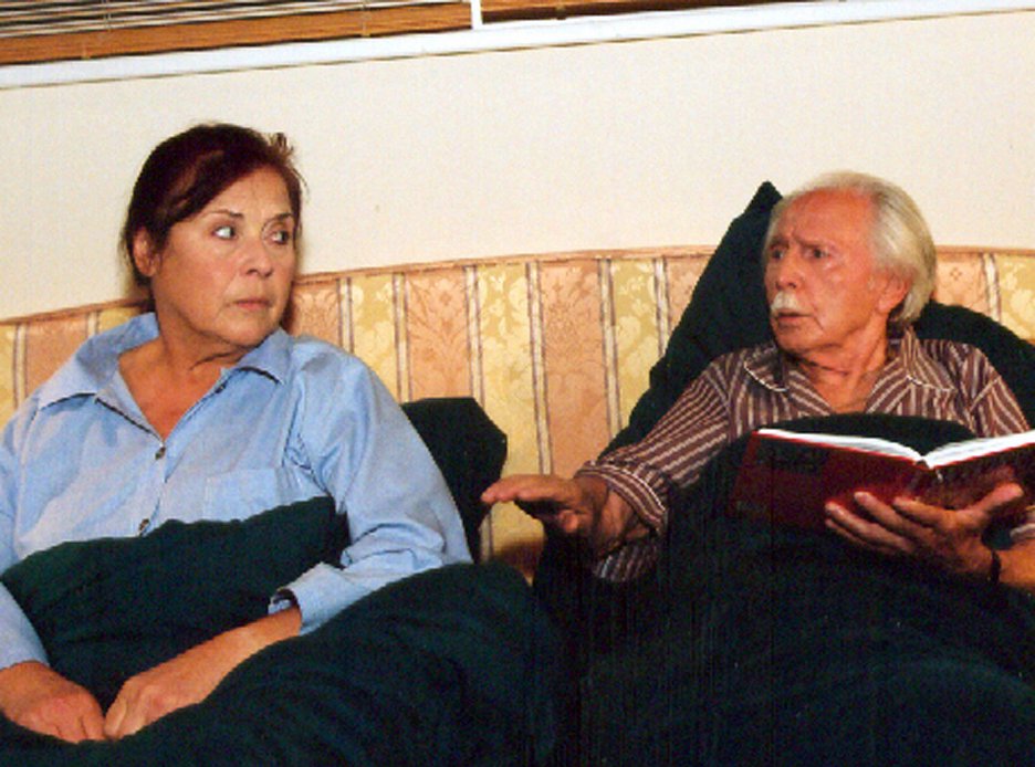 In aller Freundschaft - Isoliert (S06E41) (2003) | ČSFD.cz