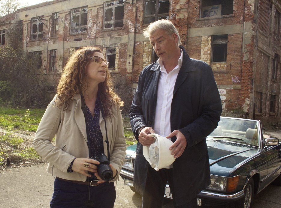 In aller Freundschaft - Offene Baustellen (S16E28) (2013) | ČSFD.cz