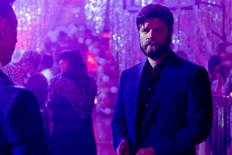 Briarpatch - Most Likely to Succeed (E08) (2020) | ČSFD.cz