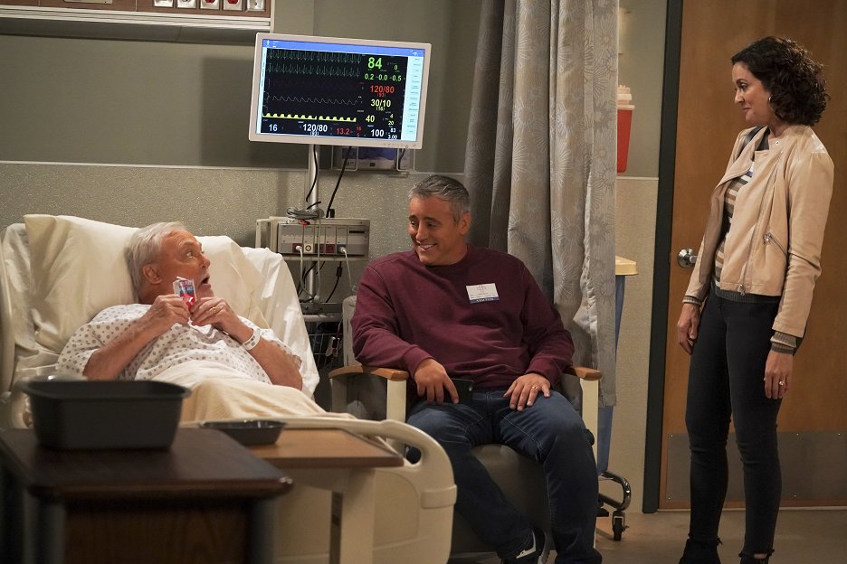 Man with a Plan - Adam's Big Little Lie (S04E02) (2020) | ČSFD.cz