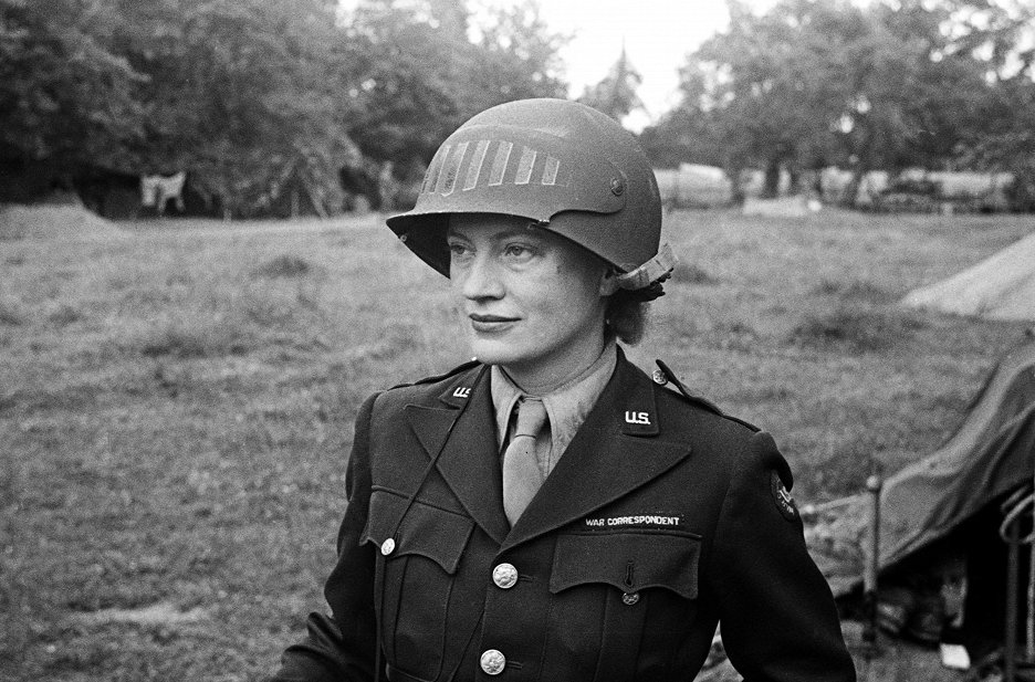 Lee Miller - A Life on the Front Line (2020) | Galerie - Van film | ČSFD.cz