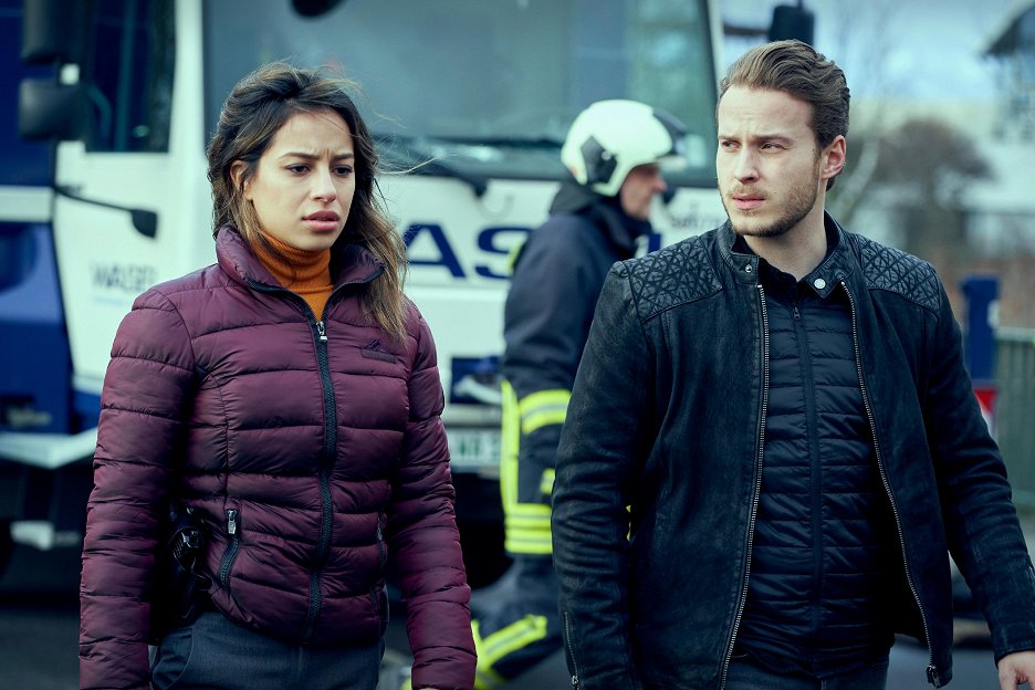 Kobra 11 - Propasti (S26E05) (2020) | ČSFD.cz