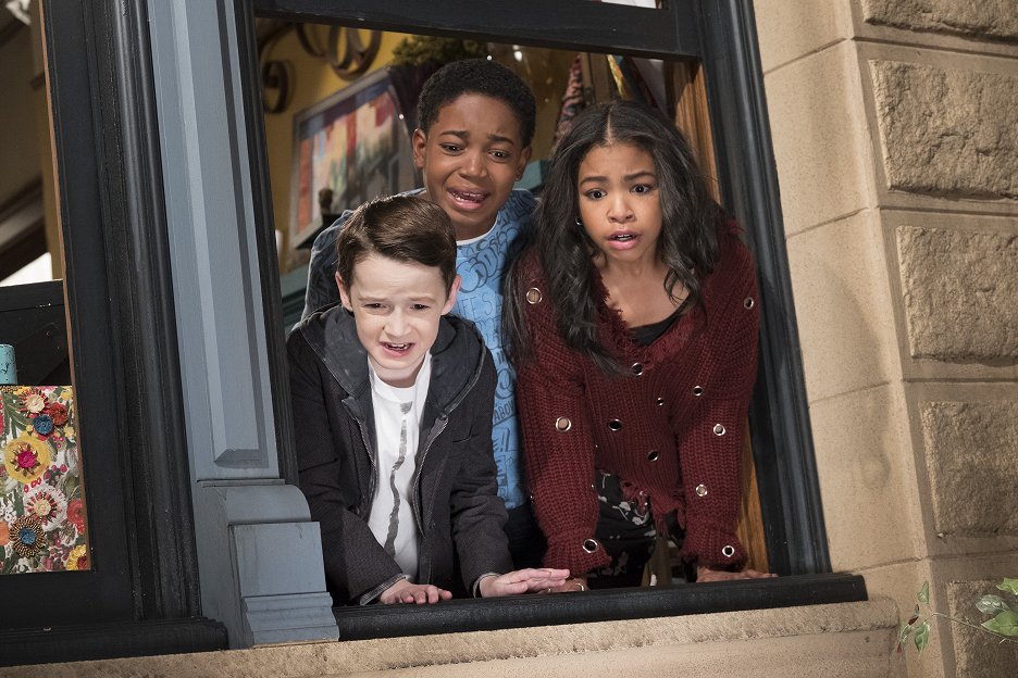 U Raven doma - The Falcon and The Raven: Part 1 (S02E01) (2018 ...