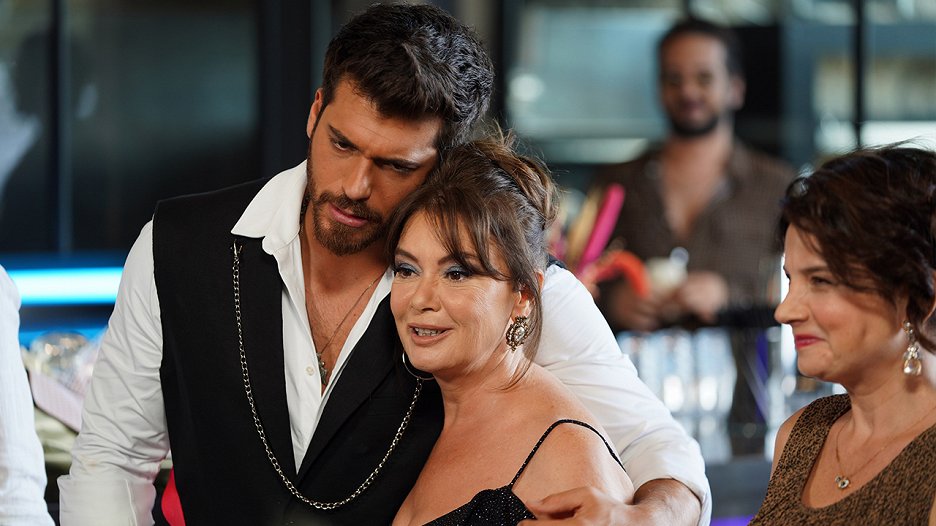 Lale Başar | Galerie - Z filmu | ČSFD.cz