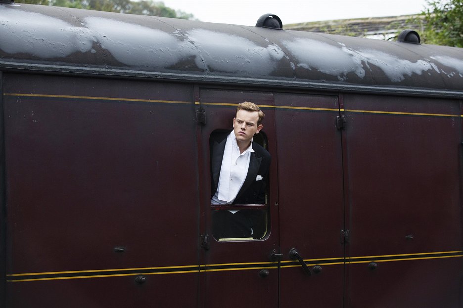 Všechny velké a malé bytosti - Další Farnon? (S01E02) (2020) | ČSFD.cz