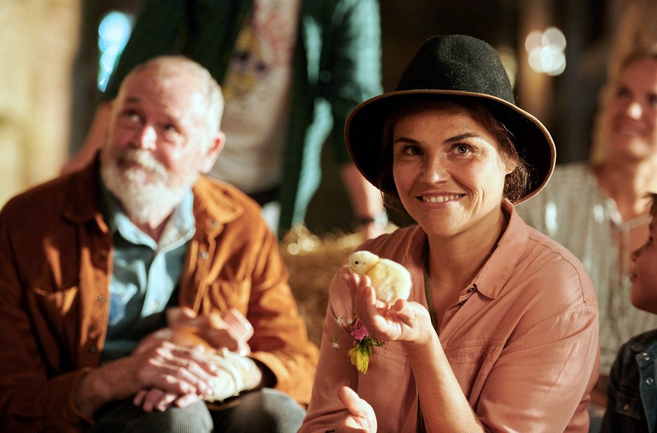 Pan Tau - Blauer Honig (E06) (2020) | ČSFD.cz