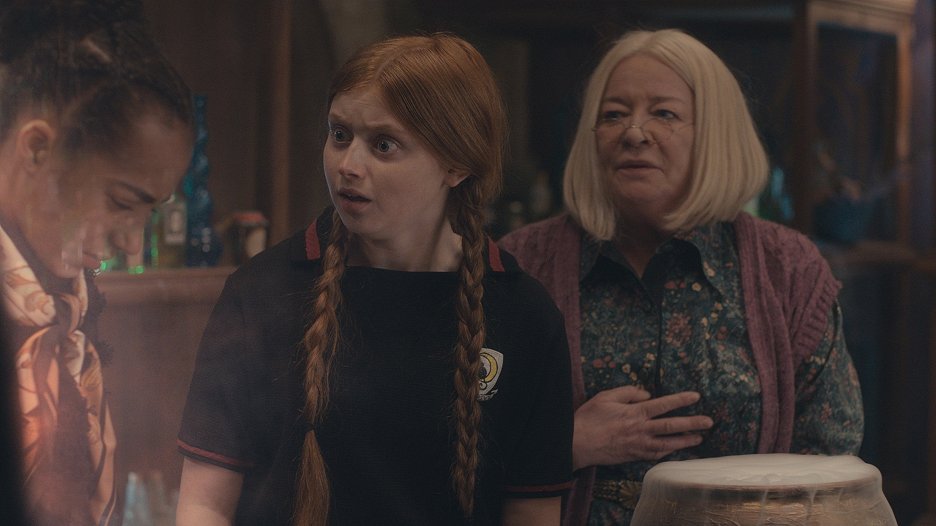 Clare Higgins | Galerie - Z filmu | ČSFD.cz