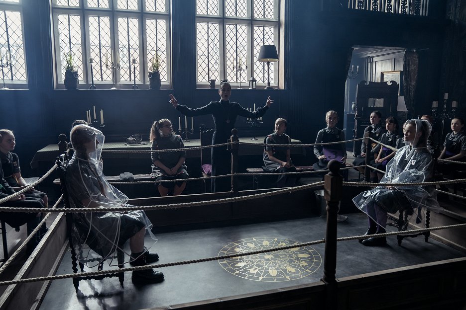 Čarodějnice školou povinné - Enid Nightshade, Superstar (S04E04) (2020 ...