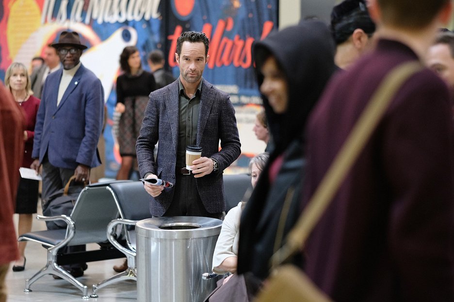 Zóna soumraku - Noční můra ve výšce 9 kilometrů (S01E02) (2019) | ČSFD.sk