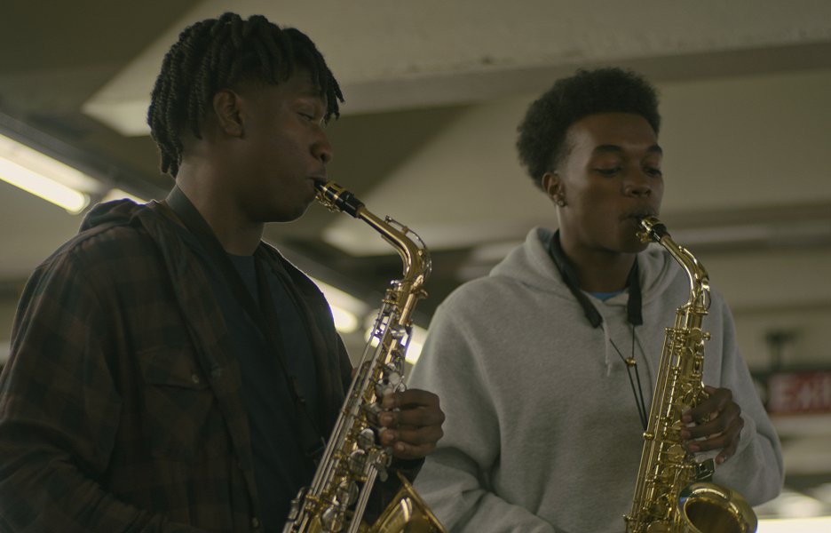 Grand Army - Bacha na mě (E02) (2020) | ČSFD.cz