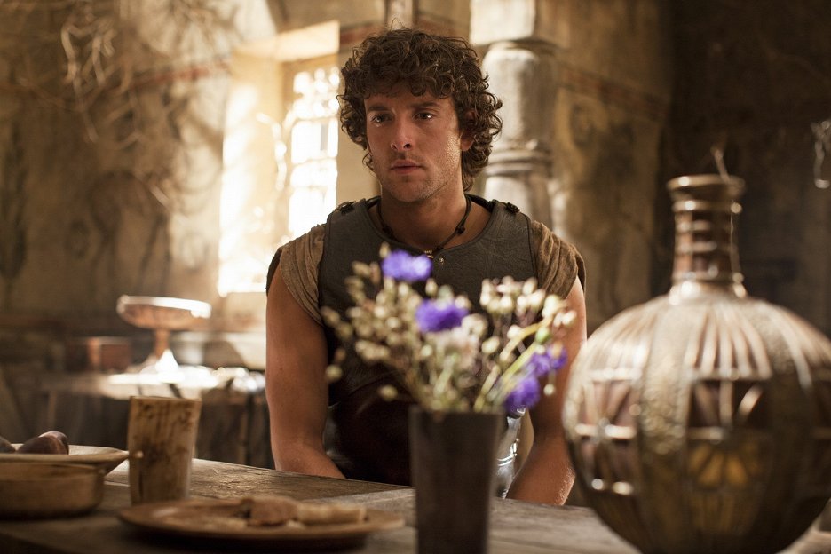 Atlantis - The Madness of Hercules (S02E08) (2015) | ČSFD.cz