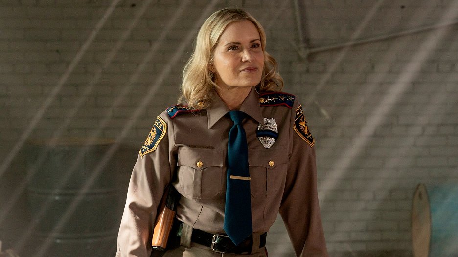 Briarpatch - Game Theory and Mescaline (E09) (2020) | ČSFD.cz