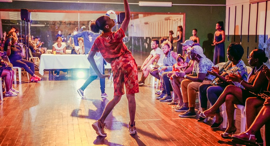 Fabulous (2019) | ČSFD.cz