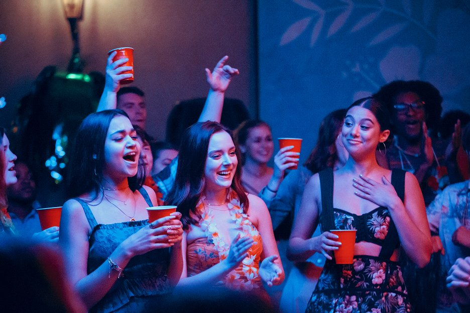 Supercool (2021) | ČSFD.cz