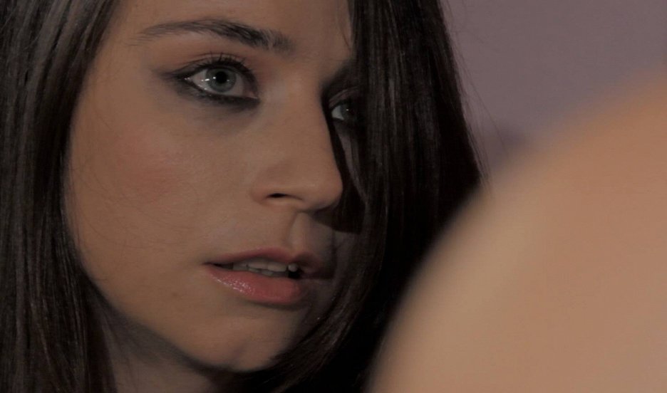 The Woman who Spoke with the Dead (2014) | ČSFD.cz