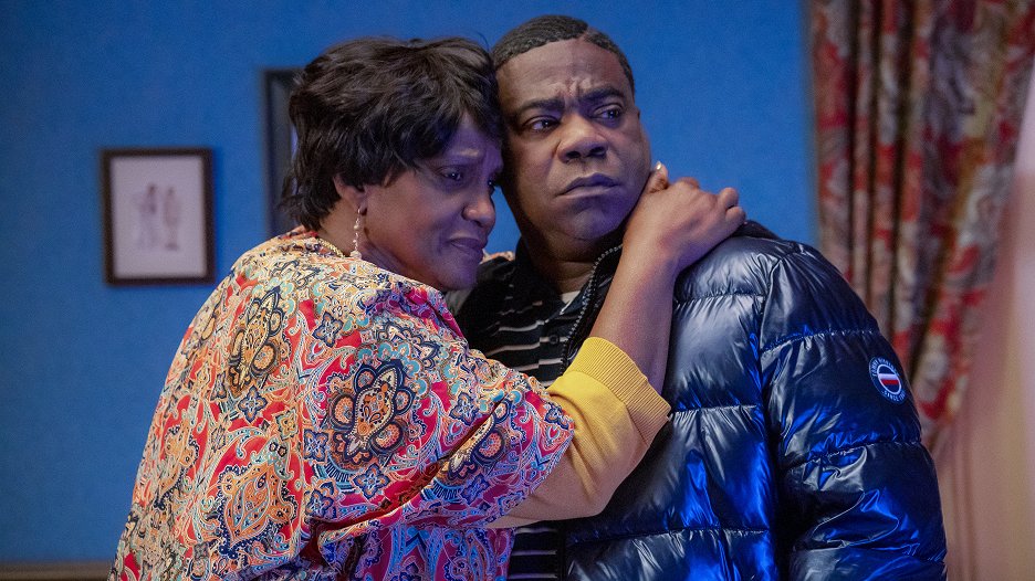 The Last O.G. - They Reminisce Over You (S03E04) (2020) | ČSFD.cz