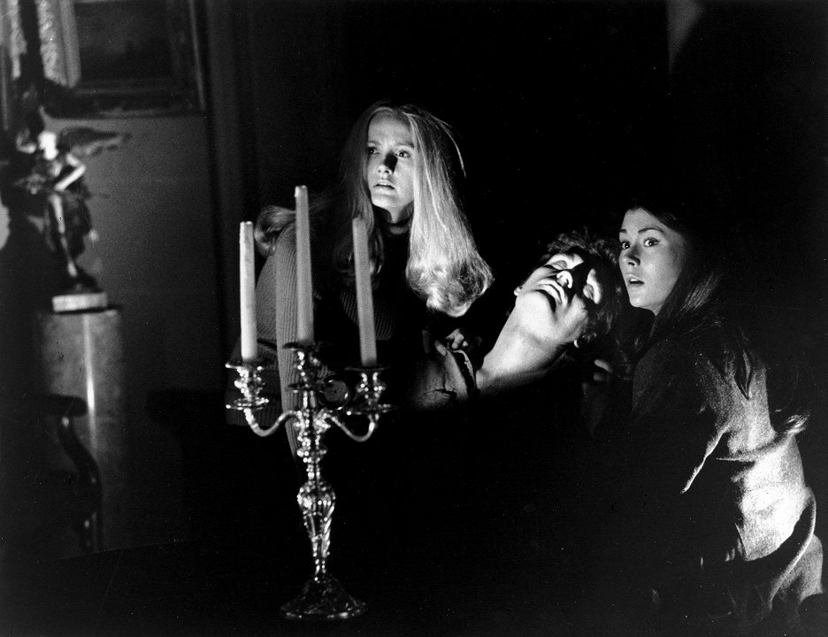 Nancy Barrett | Galerie - Promo | ČSFD.cz