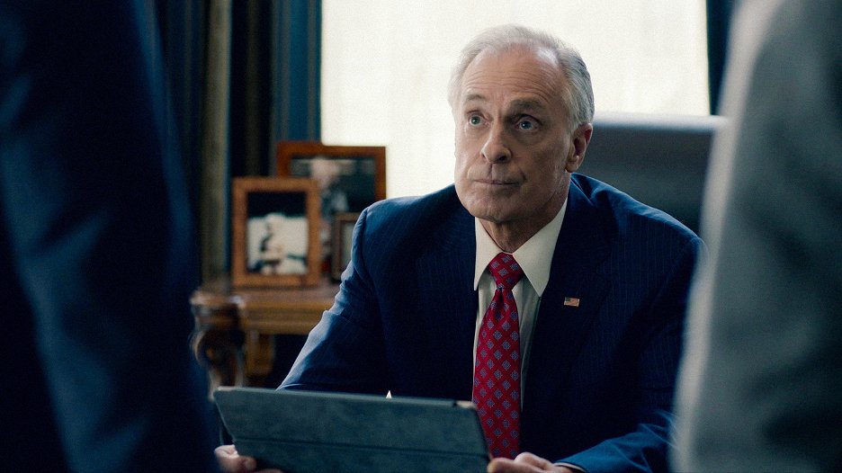 Paní ministryně - Protokol (S04E21) (2018) | ČSFD.cz