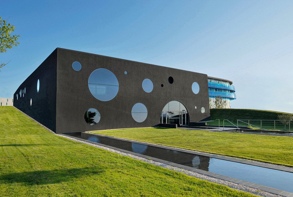 Licht und Raum - Der Architekt Boris Podrecca (2019) | ČSFD.cz