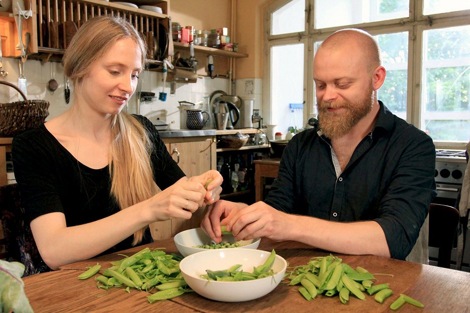 Zu Tisch ... - in Sachsen (S18E05) (2018) | ČSFD.cz