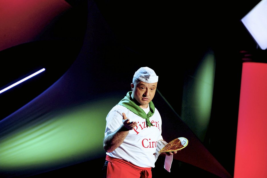 Lachen bis zum Tusch (2016) | ČSFD.cz