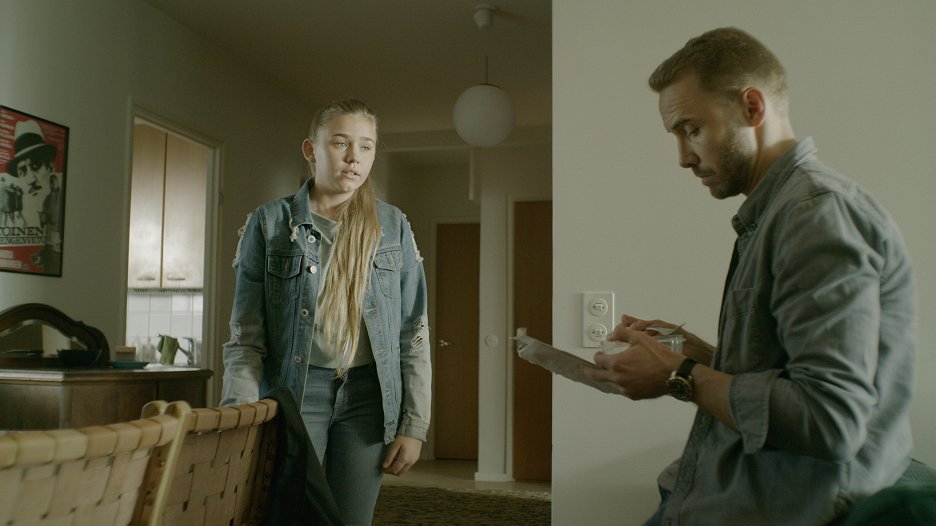 Ratamo - Sotamies (E02) (2018) | ČSFD.cz