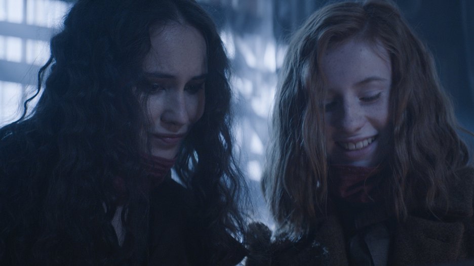 Dědictví temnoty - Rückkehr nach Hamburg (S02E07) (2020) | ČSFD.cz