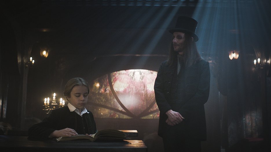 Dědictví temnoty - Volljährig (S02E11) (2020) | ČSFD.cz