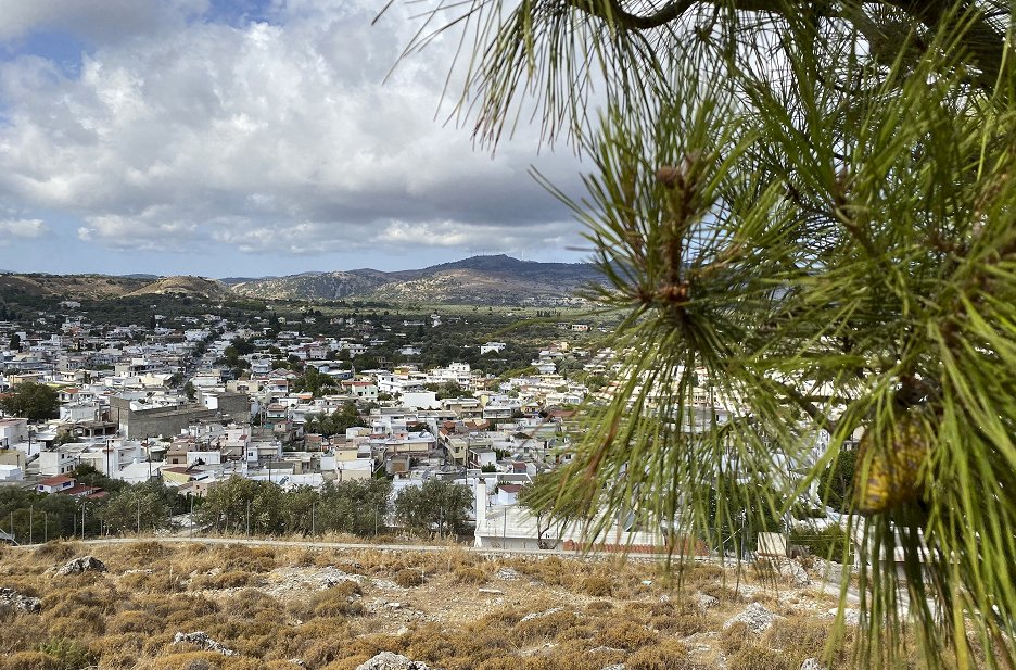 Rhodos - Helios in LOVE (2021) | ČSFD.cz