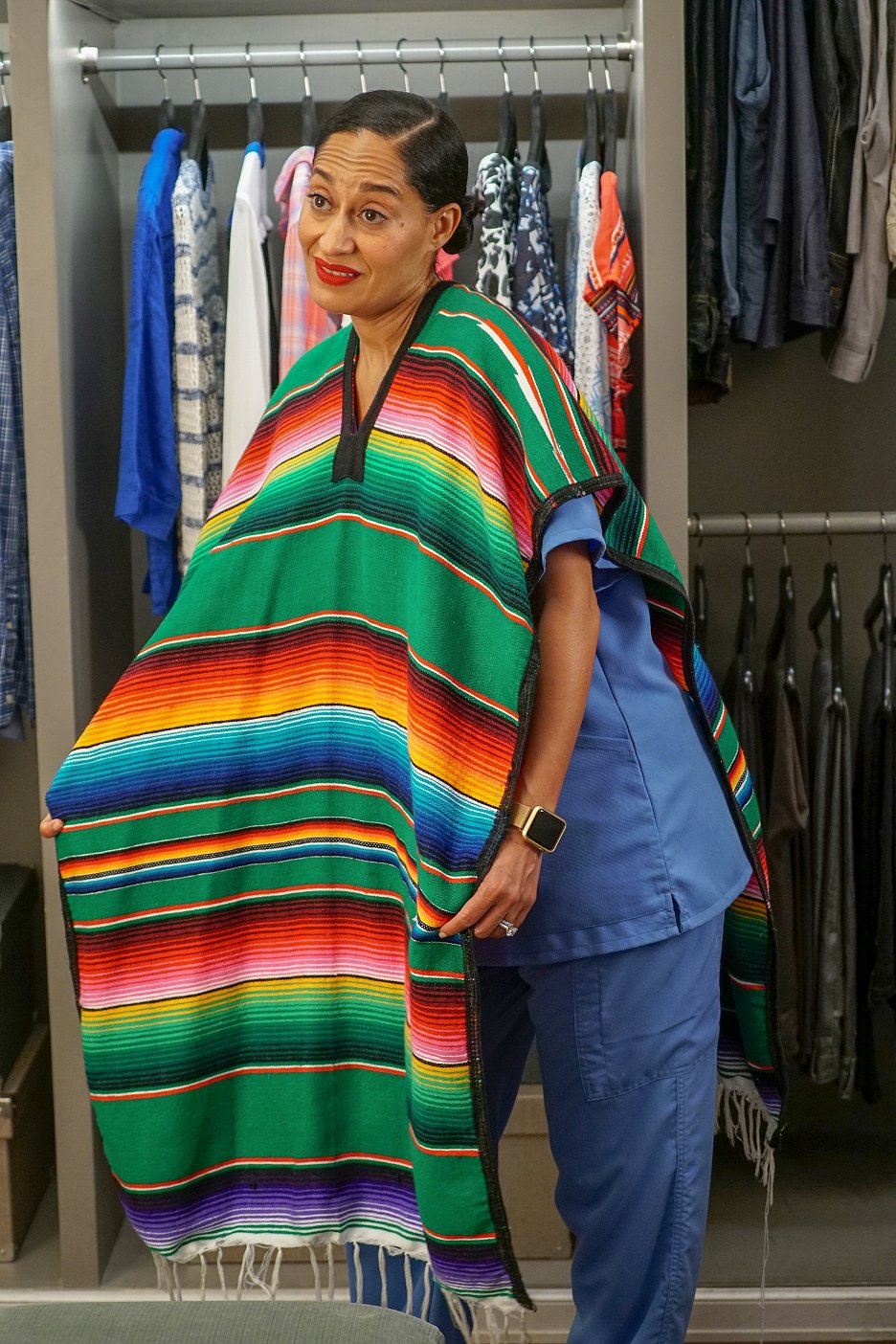 Black-ish - Manternity (S03E18) (2017) | ČSFD.cz