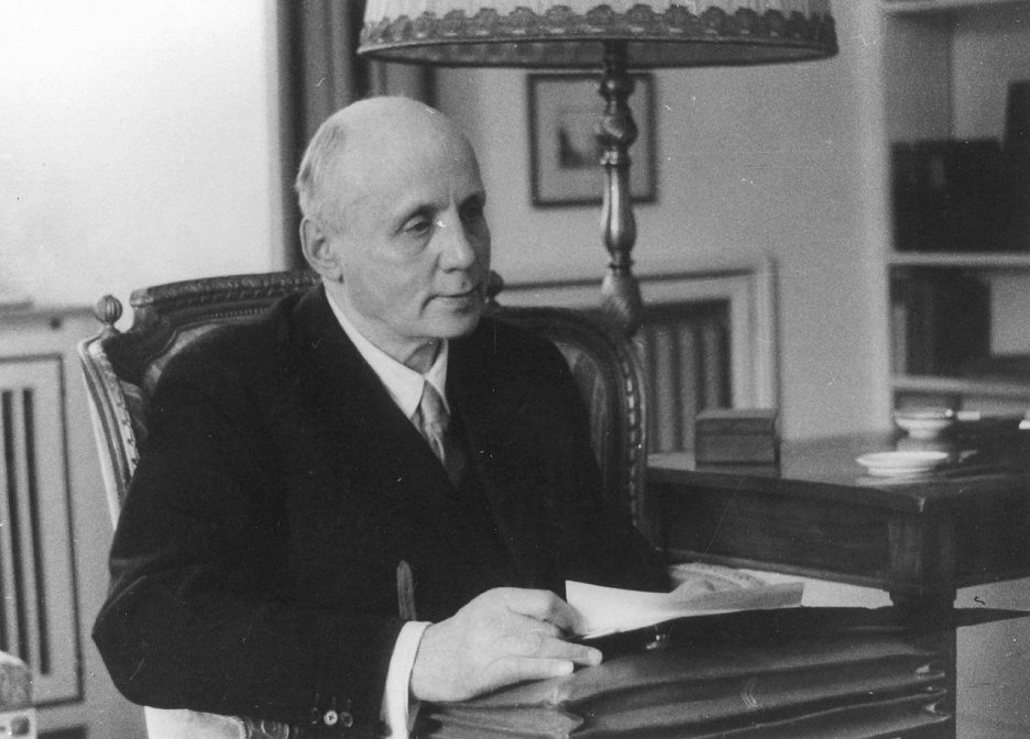 Princ Philip – portrét (2019) | ČSFD.cz