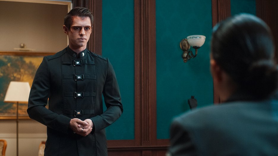 Pandora - All Along the Watchtower (S02E09) (2020) | ČSFD.cz