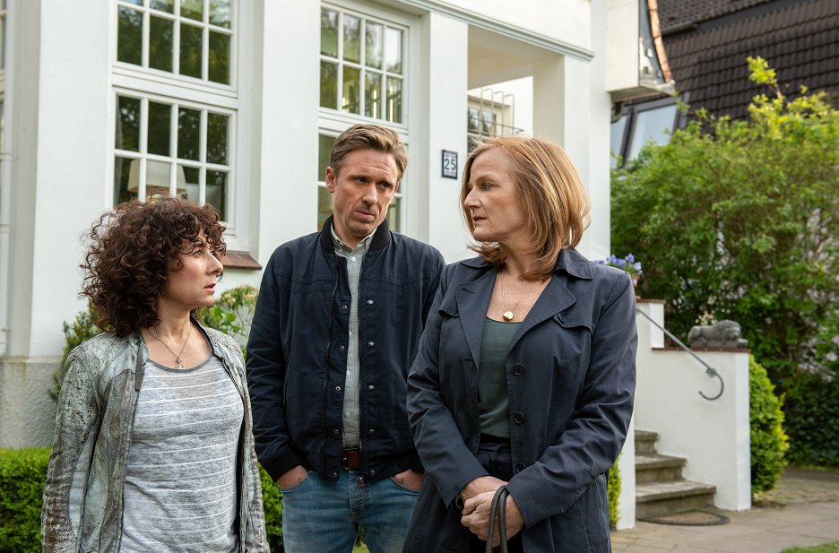 Großstadtrevier - Das neue Revier (S33E01) (2020) | ČSFD.cz