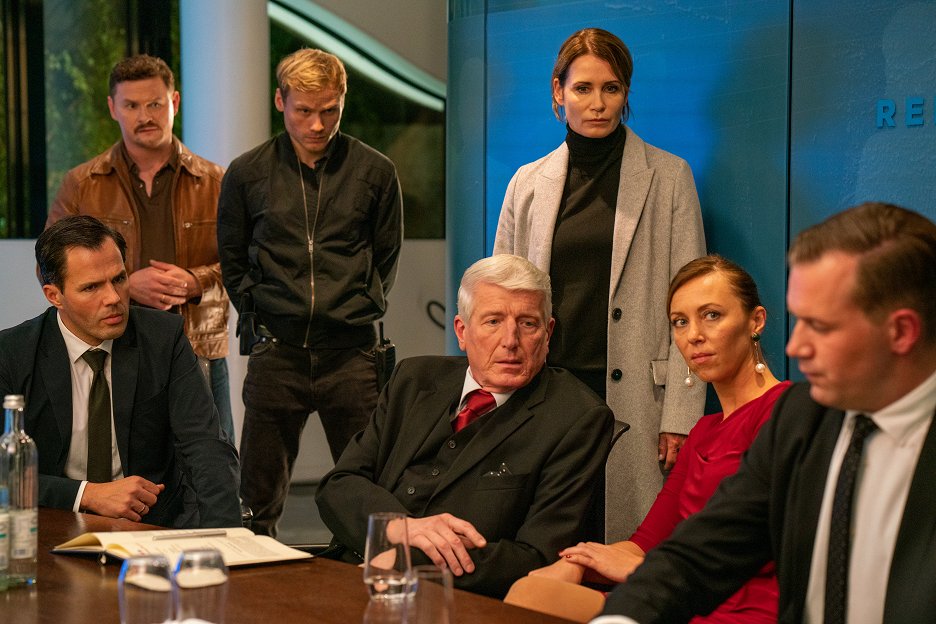 Das Quartett - Die Tote vom Balkon (E03) (2021) | ČSFD.cz